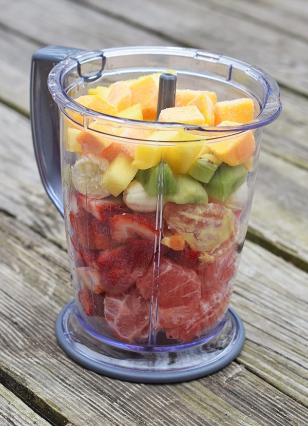 Easy Grapefruit, Berry, and Tropical Fruit Smoothie Recipe
